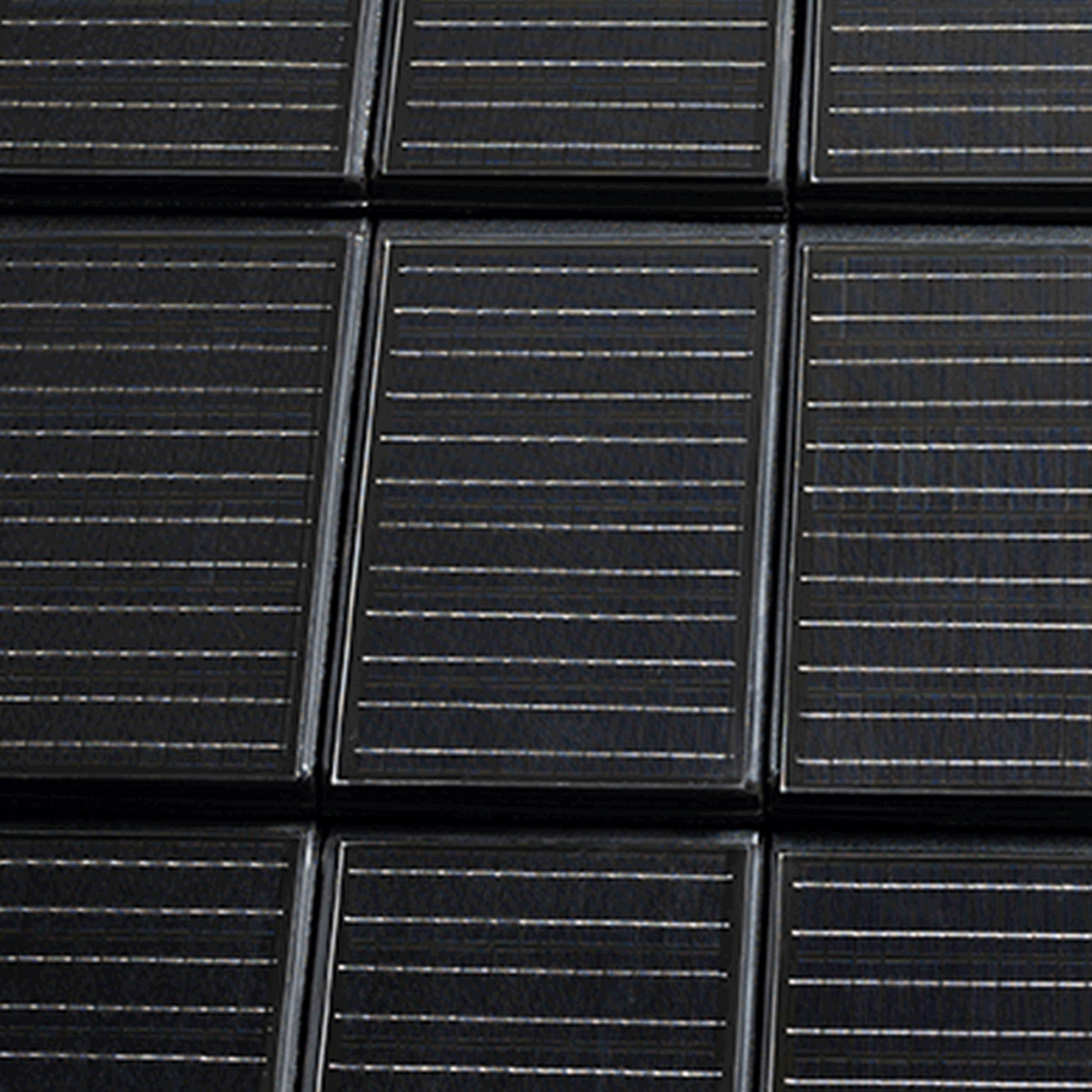 Solarziegel Stylist-PV mit Orgiginalziegel in edelspacegrau
